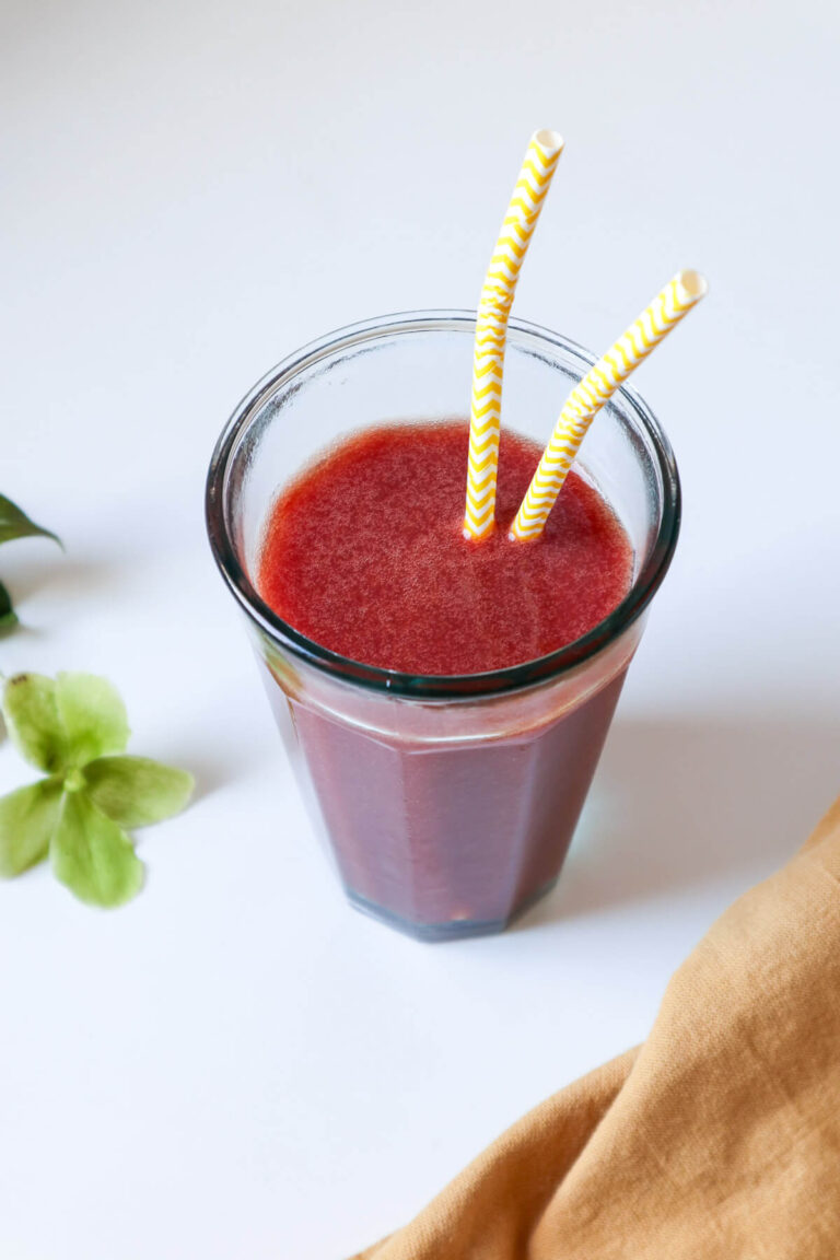 Fresh and Organic Plum Juice Recipe - Juicer & Blender - Creative Nourish